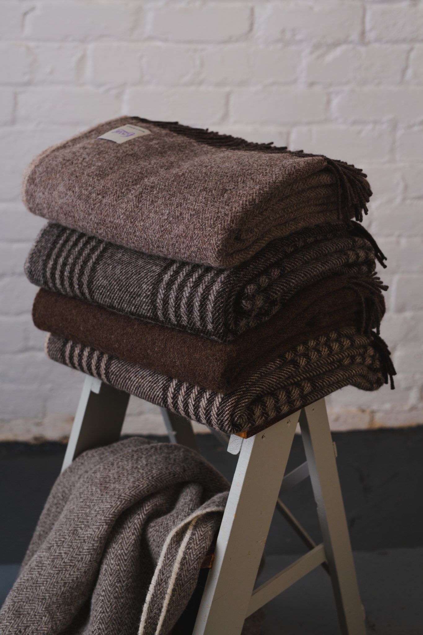 The 100% Scottish Worsted Natural Shetland Throw