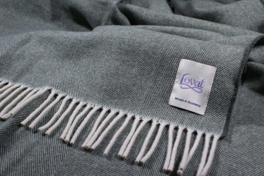 The Merino Lambswool Snug Rug