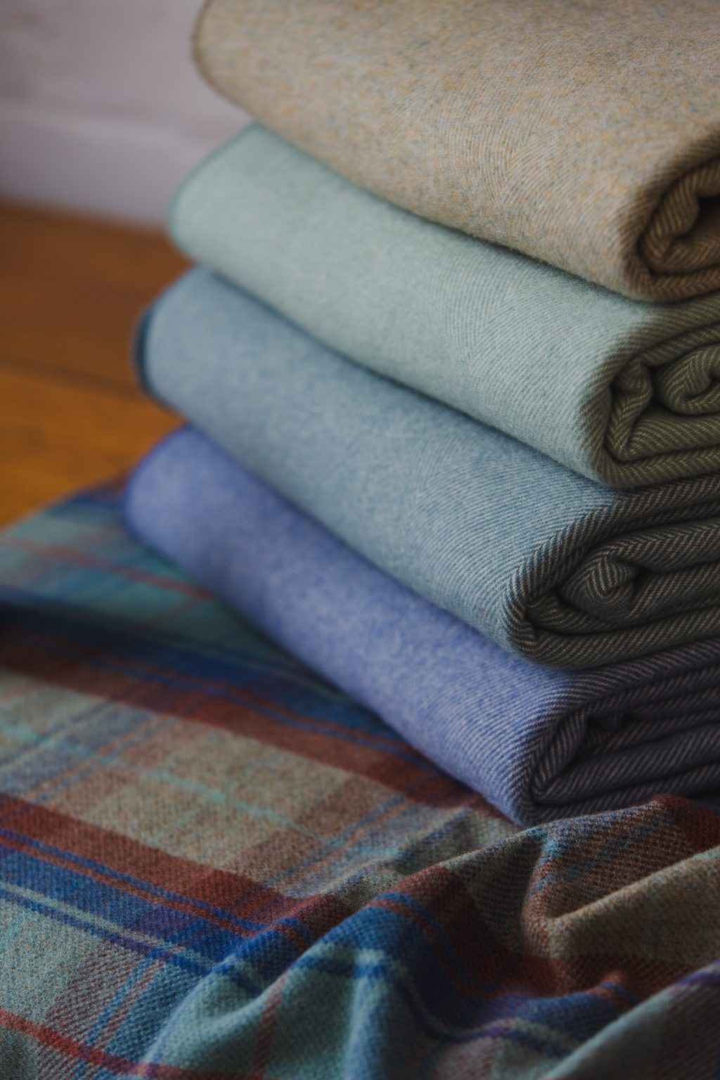 The Merino Lambswool Snug Rug